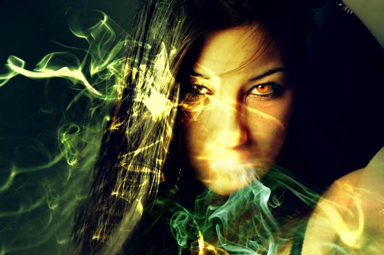 Omens & Oracles: The Witch’s Pyramid For Beginners | Kate Freuler