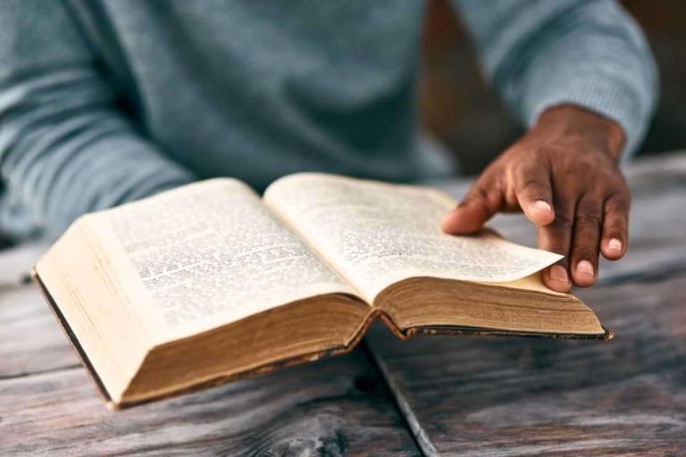 Muslims Are Translating The Bible For Christians: How Will Your Life ...