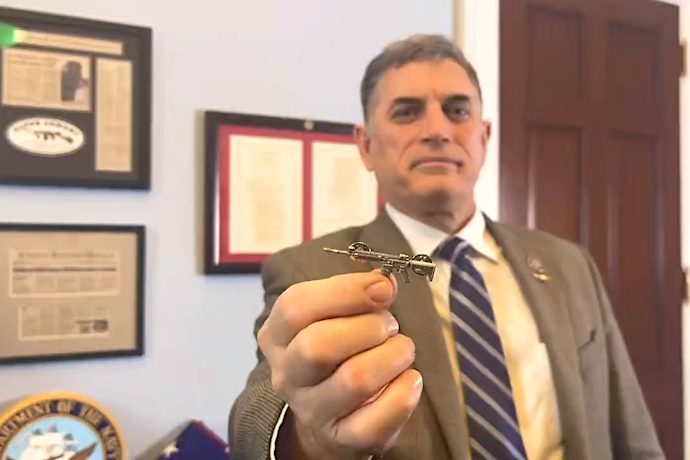 School Shootings Meet AR-15 Lapel Pins | AR-15 Lapel Pins