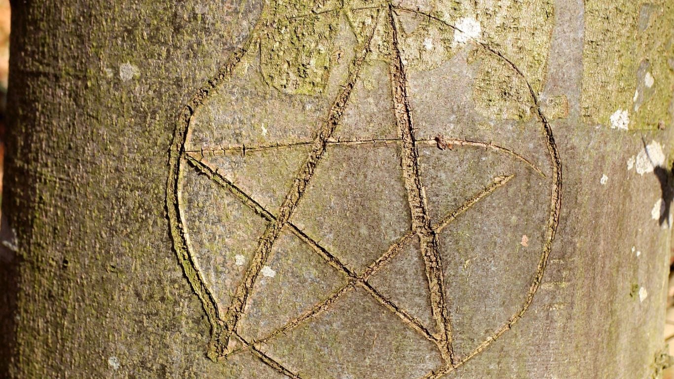 Inverted Pentagram In Catholic Churches The Pentagram: A Symbol Of