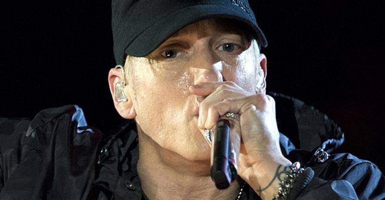 Is Eminem A Christian? New Song Features Him Praising Jesus | DeWayne Hamby